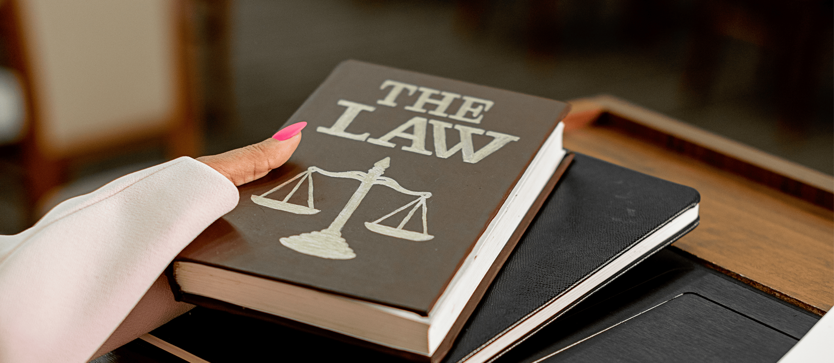 What Is a Paralegal? A Complete 2025 Guide | Pearl Talent